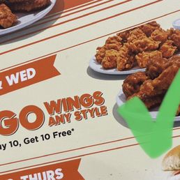 HOOTERS - Updated November 2025 - 78 Photos & 169 Reviews - 15412 ...