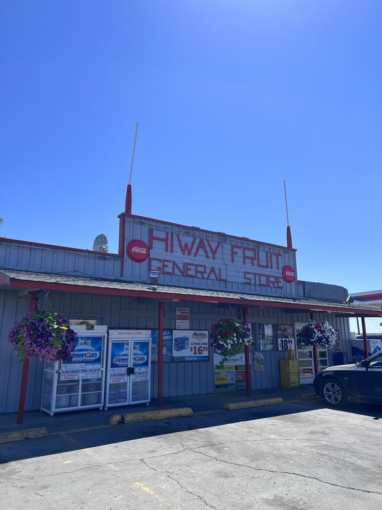 HIWAY FRUIT - Updated October 2025 - 209 Yakima valley hwy, Sunnyside ...