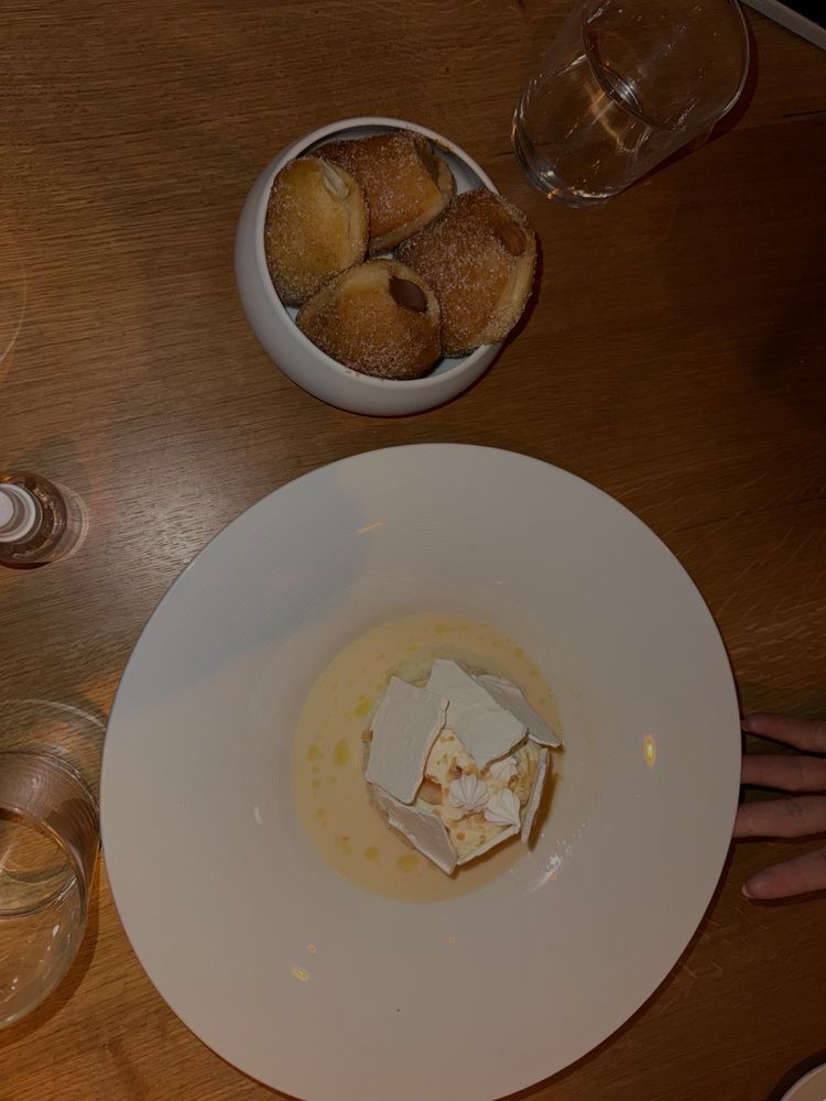 LALA - Updated August 2024 - 22 Photos & 10 Reviews - 1000 The Mall Of ...