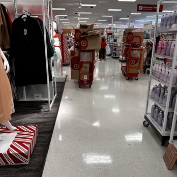 TARGET - Updated December 2025 - 1027 Photos & 235 Reviews - 29676 ...