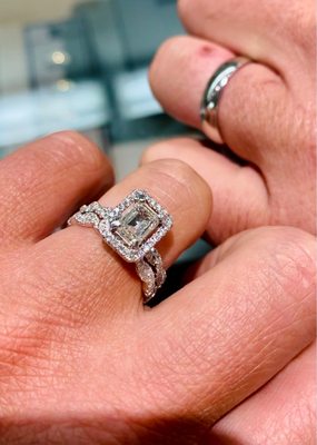 SHANE CO. - Updated September 2025 - 158 Photos & 487 Reviews - 7144 E ...