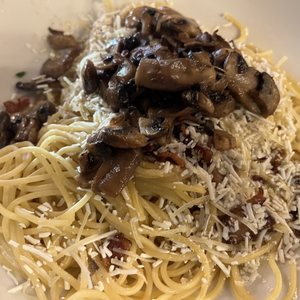 THE OLD SPAGHETTI FACTORY - 682 Photos & 755 Reviews - 1418 N Central ...