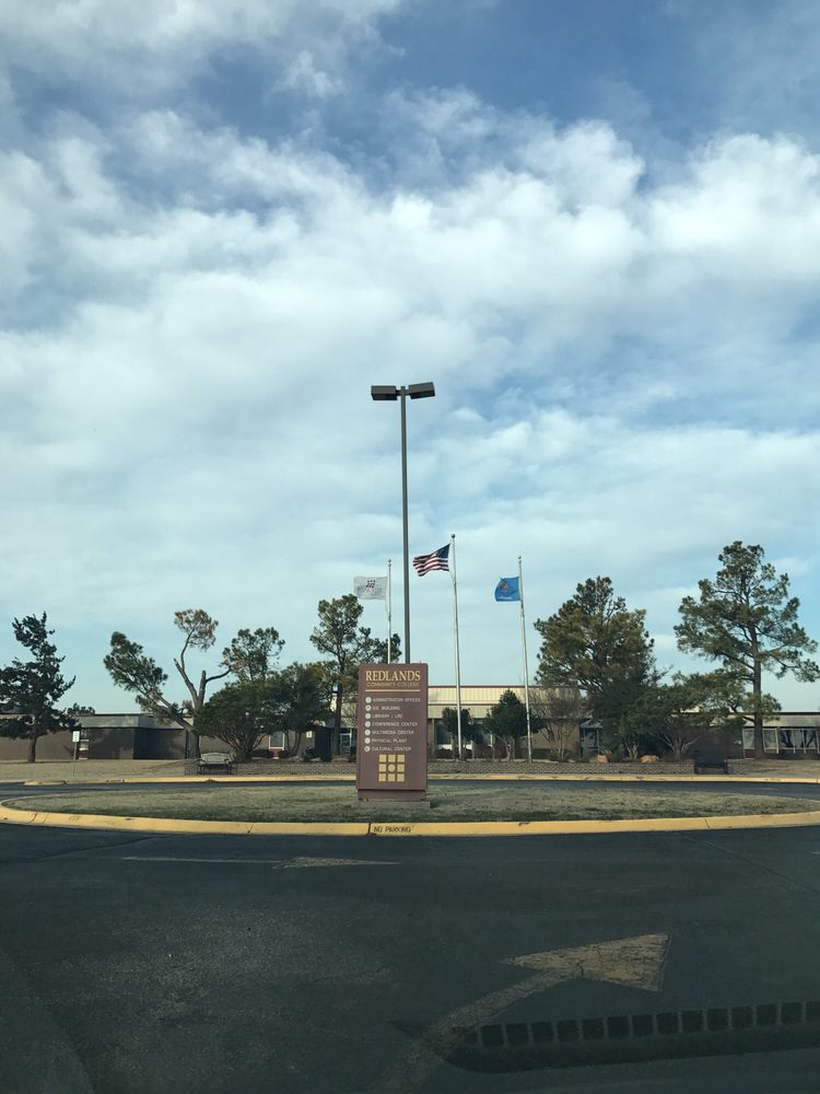REDLANDS COMMUNITY COLLEGE - 1300 S Country Club Rd, El Reno, Oklahoma ...