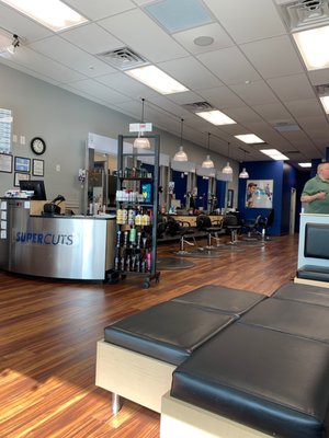 SUPERCUTS - Updated November 2025 - 30 Reviews - 641 Cross Water Pkwy ...