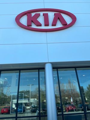 SCOTT KIA OF SPRINGFIELD - Updated November 2025 - 61 Photos & 98 ...