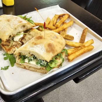 MAD RIVER CREAMERY & DELI - Updated October 2025 - 29 Photos & 12 ...