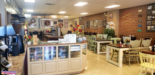 DOWNTOWN COFFEE - Updated August 2024 - 10 Reviews - 901 Main St ...