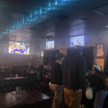 SHIPMATES RESTAURANT & SPORTS BAR - Updated October 2025 - 479 Photos ...