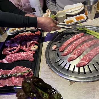 YAKINIQ - Updated November 2024 - 1294 Photos & 1710 Reviews - 1640 ...