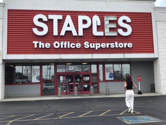 STAPLES - Updated September 2025 - 23 Photos & 24 Reviews - 4505 Kenny Rd, Columbus, Ohio ...