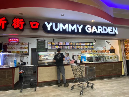 YUMMY GARDEN - Updated December 2025 - 103 Photos & 34 Reviews - 2300 ...