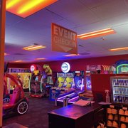AMF PINOLE VALLEY LANES - 113 Photos & 267 Reviews - 1580 Pinole Valley ...