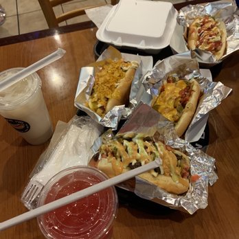 DOGOS VIP - Updated July 2024 - 90 Photos & 50 Reviews - 6125 ...