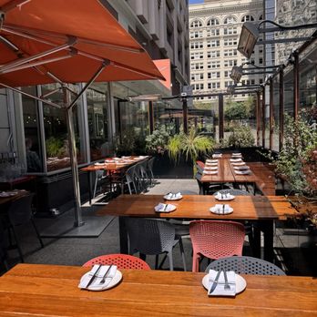 DELAROSA DOWNTOWN - Updated December 2024 - 3028 Photos & 1803 Reviews ...