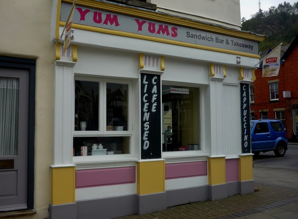 YUM YUMS - The Square, Corwen, Denbighshire, United Kingdom ...