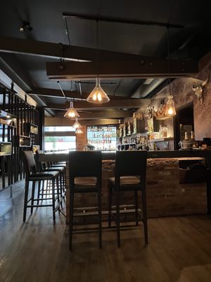 DERRICK’S - Updated January 2026 - 1560 Water Street, Kelowna, British ...