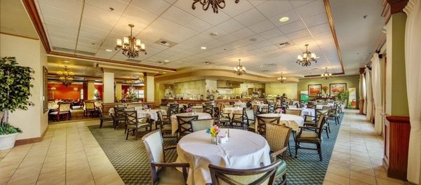 COVENANT LIVING OF TURLOCK - Updated October 2025 - 14 Photos - 2125 N ...