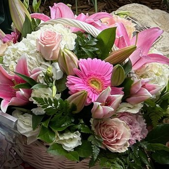 MAHALO FLOWERS - Updated October 2025 - 71 Photos & 131 Reviews - 9901 ...