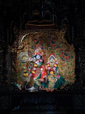 ISKCON CHICAGO - Updated January 2026 - 16 Photos & 16 Reviews - 1716 W ...