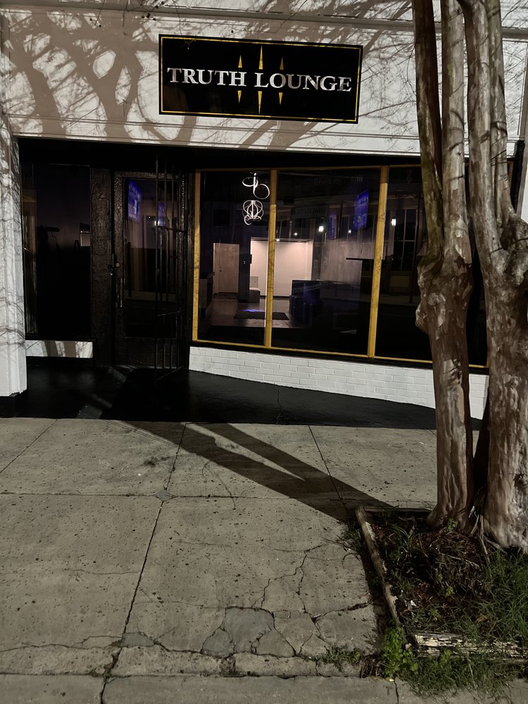 TRUTH LOUNGE - Updated December 2025 - 719 Franklin St, Natchez ...