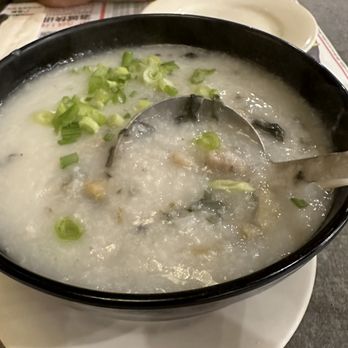 SUNDAY BISTRO - Updated July 2024 - 1230 Photos & 689 Reviews - 1032 E ...