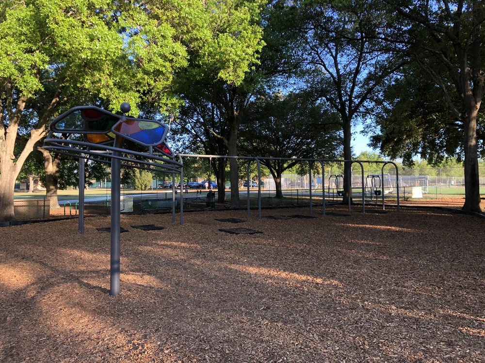 RED BUG LAKE PARK - 138 Photos & 35 Reviews - 3600 Red Bug Lake Rd ...