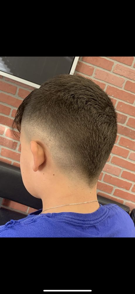 PRECISION CUTS BARBERSHOP - Updated November 2024 - 13 Photos - 67 ...