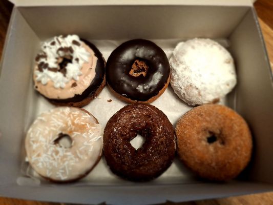 MAVERICKS DONUTS - Updated December 2025 - 21 Photos - 9732 Ellerslie ...