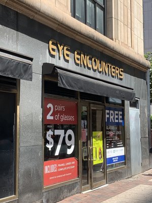 EYE ENCOUNTERS - Updated December 2025 - 33 Reviews - 1325 Market St ...