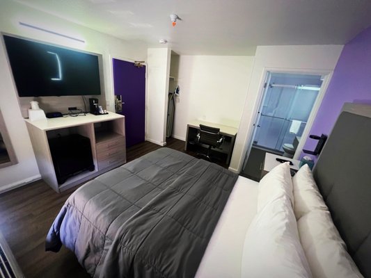 THE AQUA PACIFIC HOTEL - Updated October 2025 - 24 Photos & 25 Reviews ...