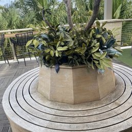 TOPSIDE AT THE BEACON - Updated May 2025 - 156 Photos & 118 Reviews ...