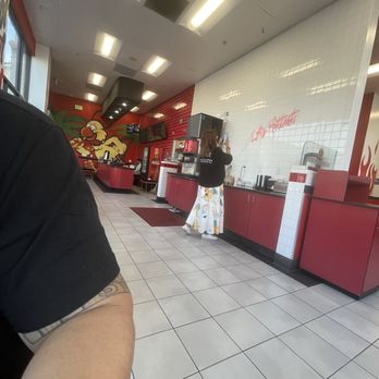 AL’S HOT CHICKEN - Updated August 2024 - 80 Photos & 76 Reviews - 13606 ...