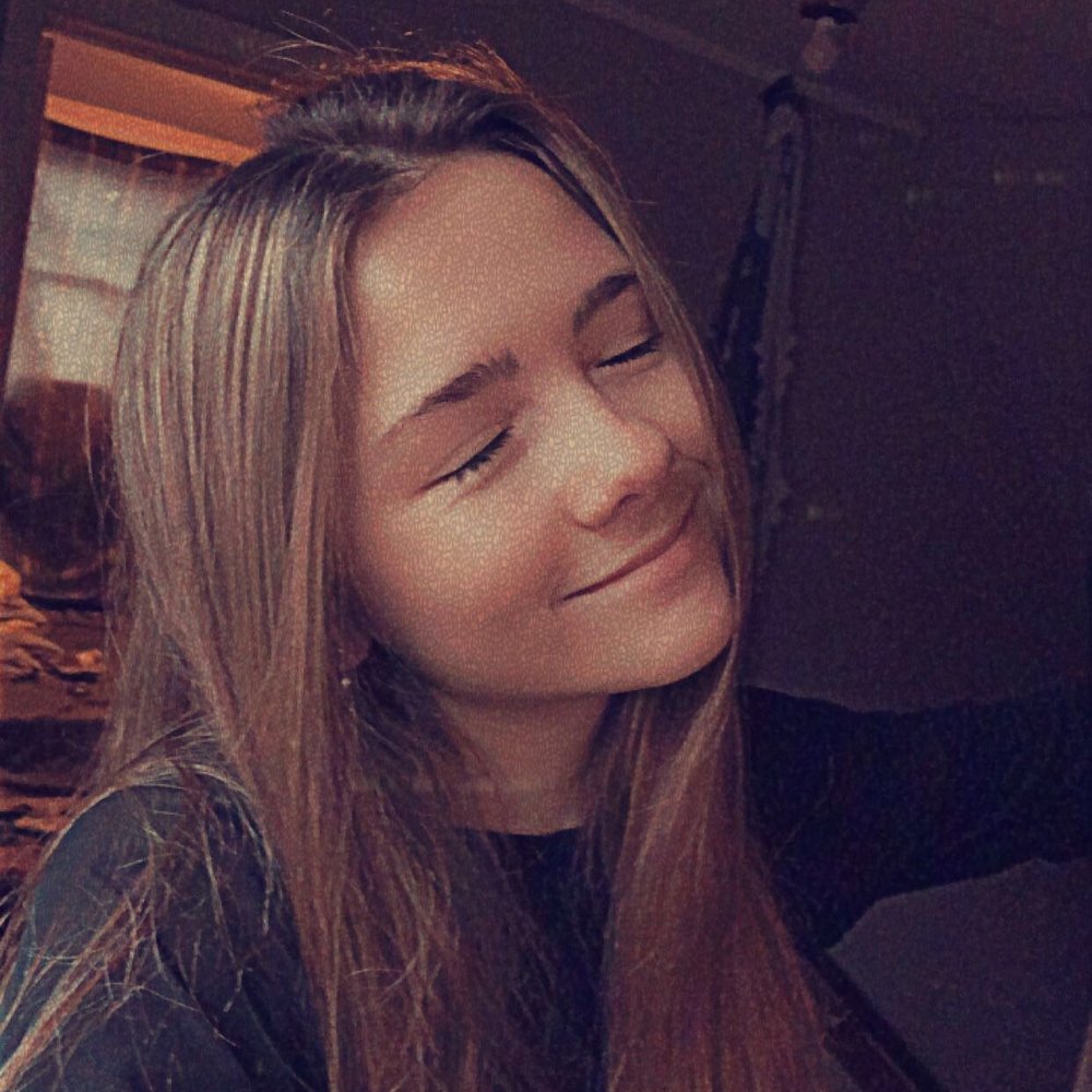 Laura Craycraft's Instagram, Twitter & Facebook on IDCrawl