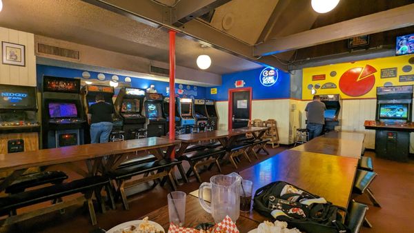 PIZZA MART - Updated December 2025 - 71 Photos & 123 Reviews - 1329 E ...