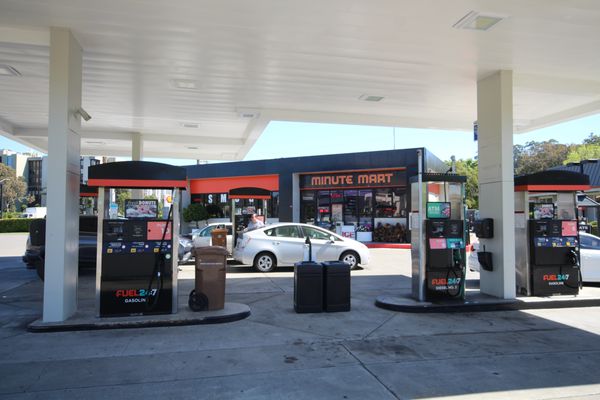 FUEL 24 7 - Updated October 2025 - 23 Photos & 13 Reviews - 930 Del ...