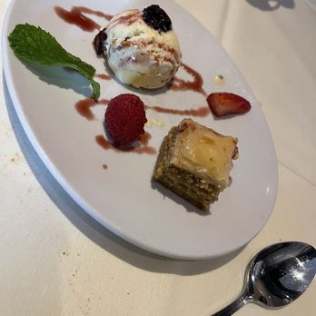 BHA! BHA! PERSIAN BISTRO - Updated October 2024 - 768 Photos & 500 ...