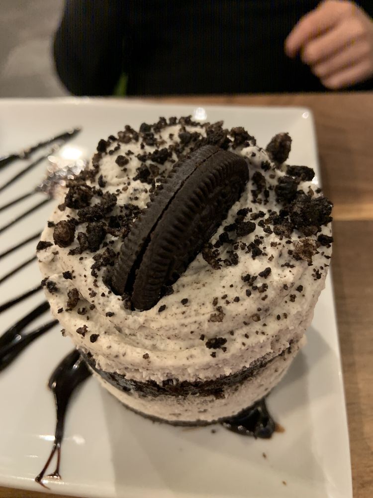 CAFÉ MILANO - 18 Photos - 3352 Boulevard Saint-Martin O, Laval, Quebec ...