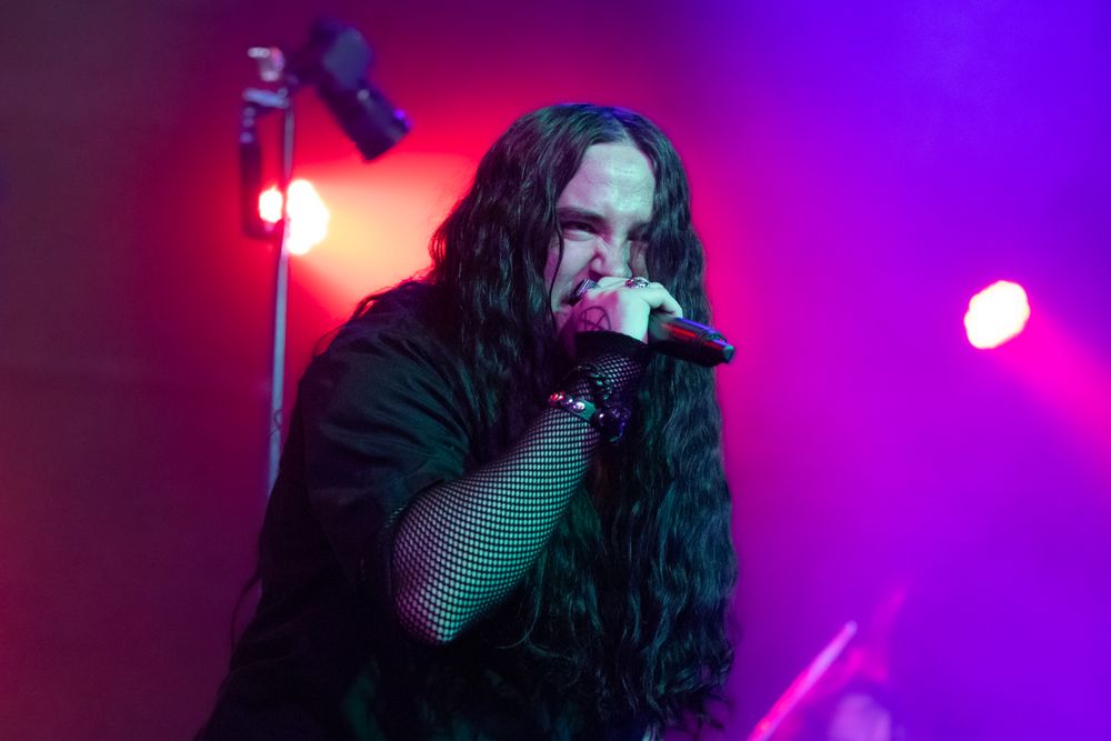 FFION THOMAS PHOTOGRAPHY - Updated October 2024 - Request a Quote ...