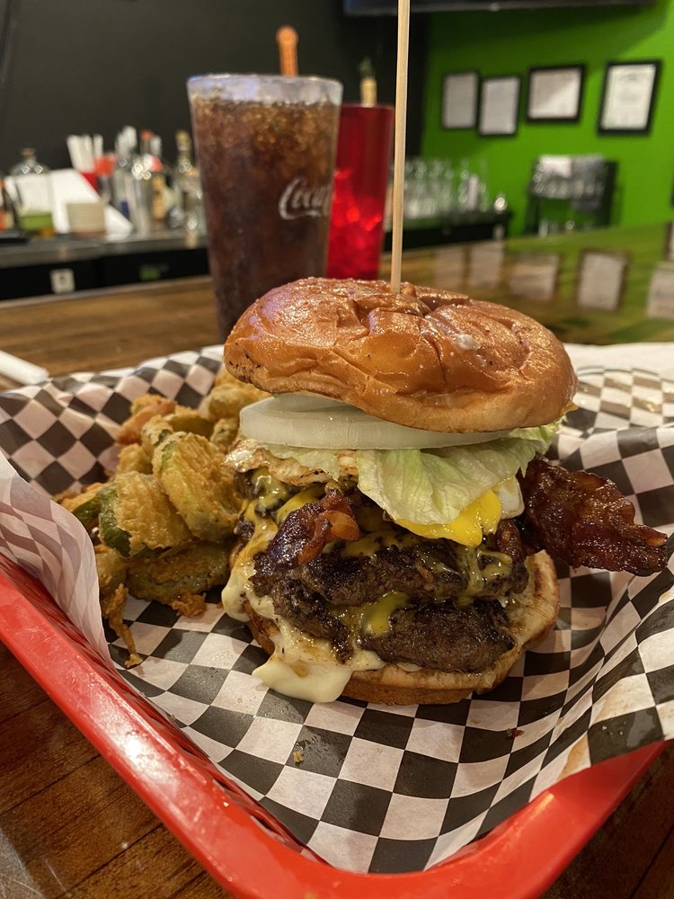 BARD’S BURGERS & CHILI - Updated February 2025 - 334 Photos & 287 ...