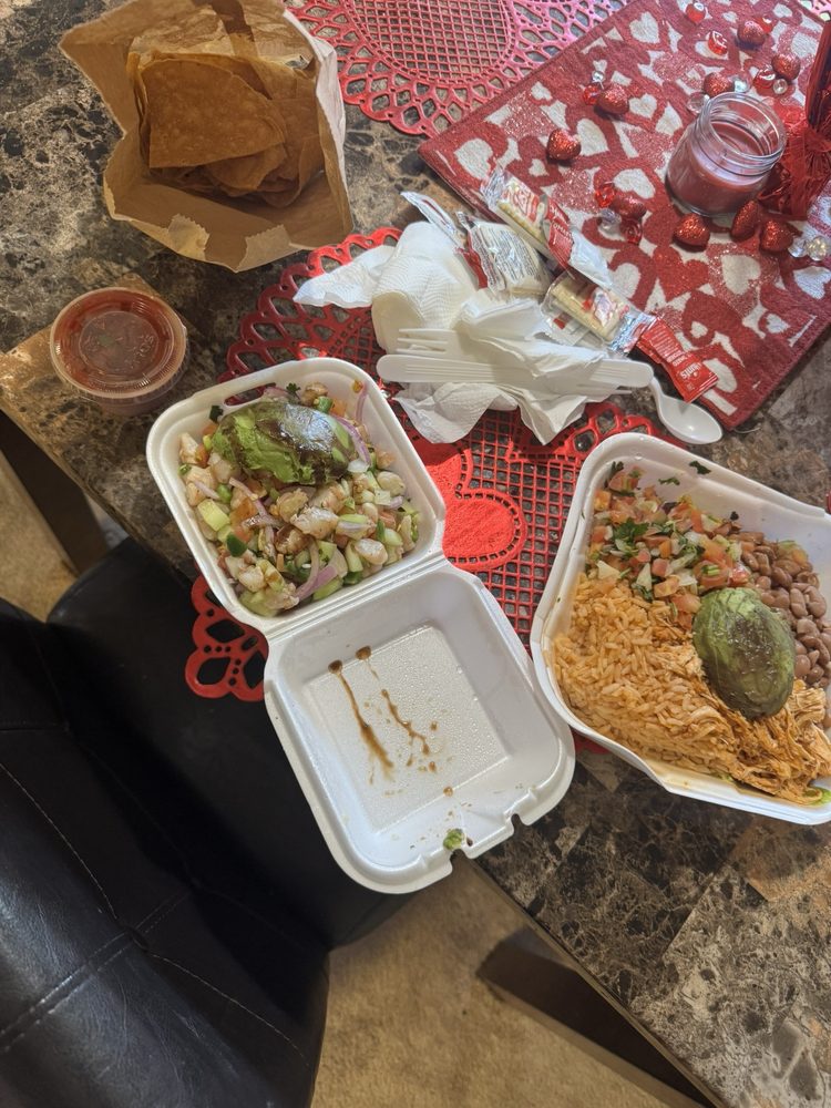 VALLE GRULLENSE BAR&GRILL LEMOORE - Updated August 2025 - 68 Photos & 30 Reviews - 850 East D St ...