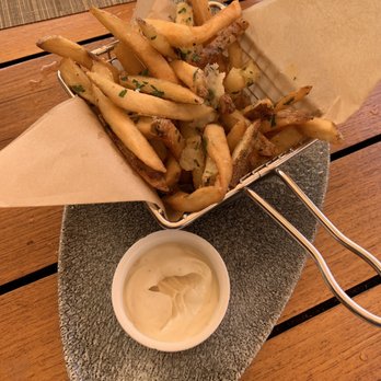 BEACH TREE RESTAURANT BAR AND LOUNGE - Updated January 2025 - 569 ...