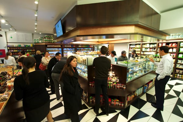 BATTERY PLACE MARKET - Updated December 2025 - 19 Reviews - 240 Murray ...