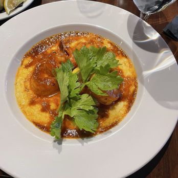 350 GRACE - Updated October 2025 - 364 Photos & 142 Reviews - 350 W ...