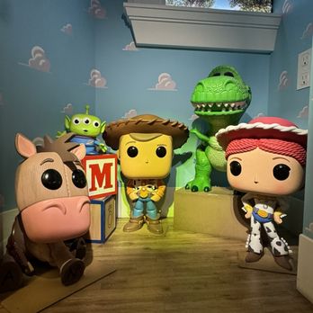 FUNKO - Updated August 2024 - 4530 Photos & 525 Reviews - 6201 ...