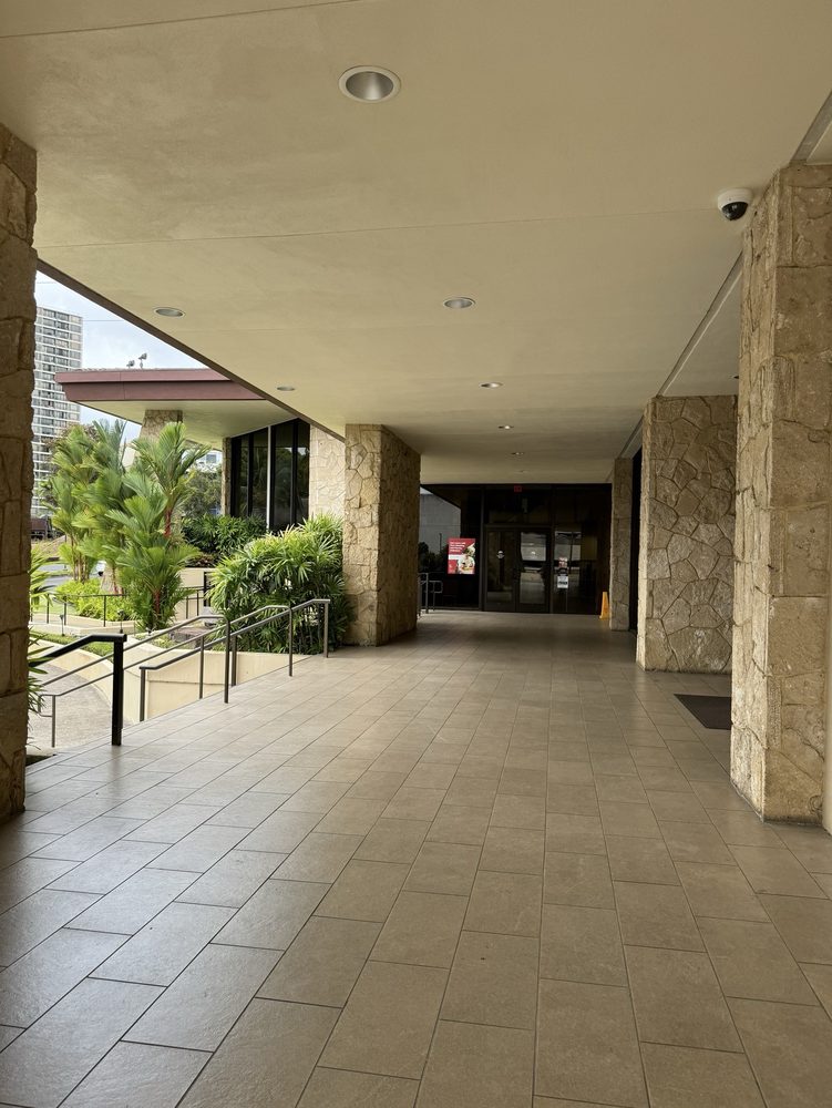 FIRST HAWAIIAN BANK - PEARLRIDGE BRANCH - Updated May 2026 - 33 Photos ...