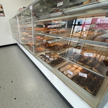 ANGEL’S DONUTS & ICE CREAM - Updated December 2025 - 83 Photos & 64 ...