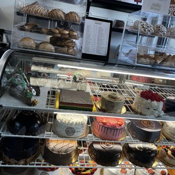 BATTER UP BAKERY - Updated January 2025 - 77 Photos & 47 Reviews - 697 ...