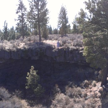 ARNOLD ICE CAVE - Updated August 2025 - 11 Photos - Bend, Oregon ...