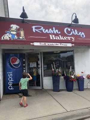 RUSH CITY BAKERY - 450 Eliot Ave, Rush City, Minnesota - Bakeries ...