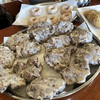 SIMPLY DELICIOUS BAKERY & EATERY - Updated December 2025 - 38 Photos ...